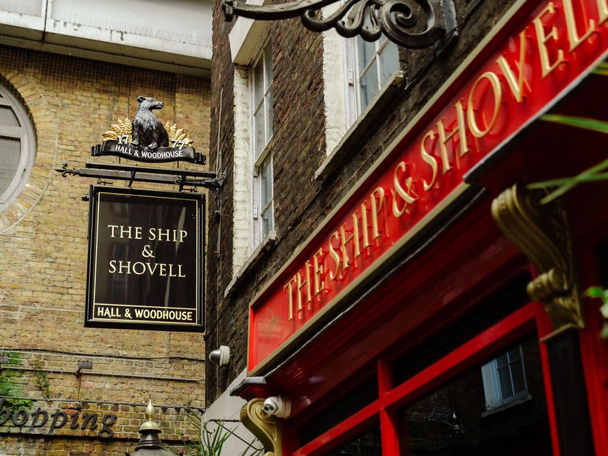Ship & Shovell | Charming Pub Restaurant, Charing Cross, London